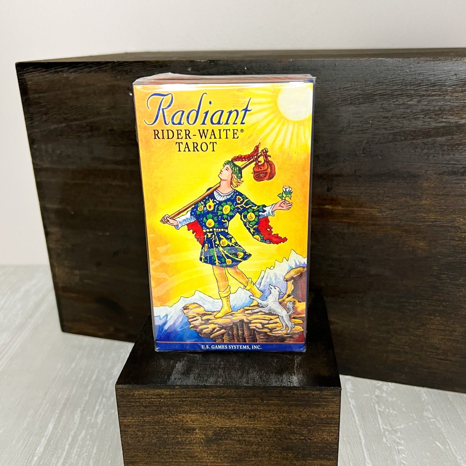 Radiant Rider-Waite® Tarot – Threads of Tarot