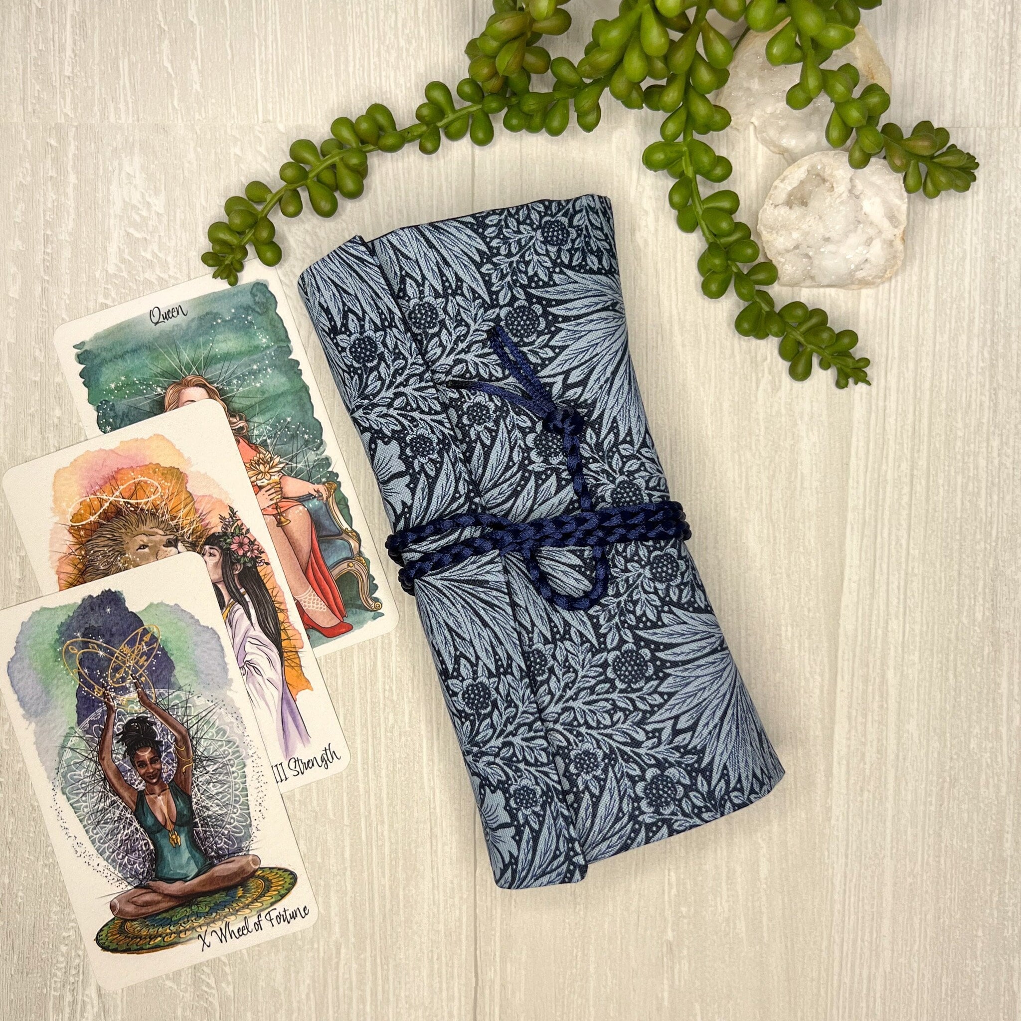 Blue Floral Tarot Deck Wrap – Threads of Tarot